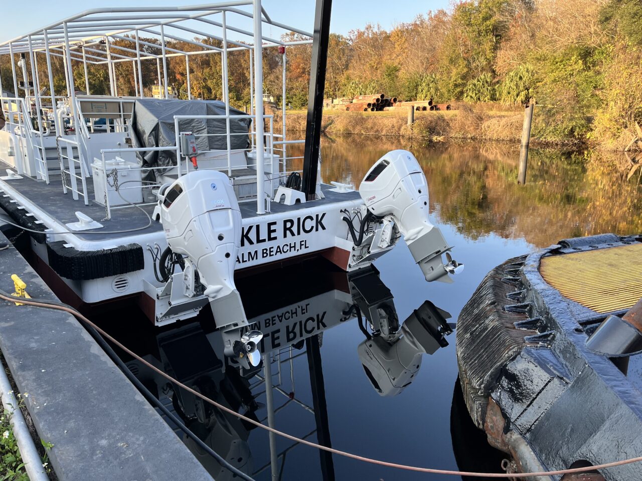 Porta Products | Hydraulic Transom Bracket